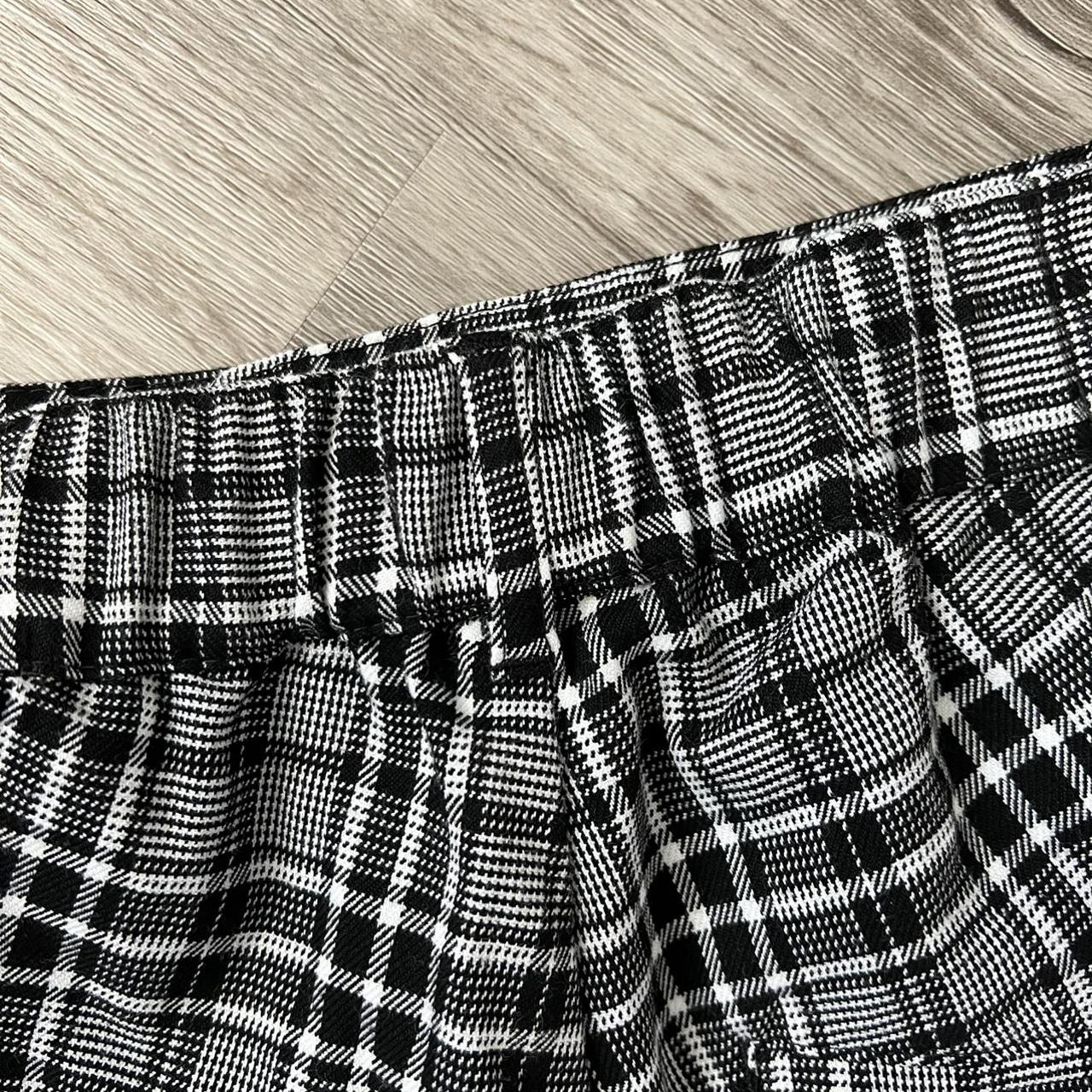 Hot Topic checkered Y2K plaid black and white... - Depop