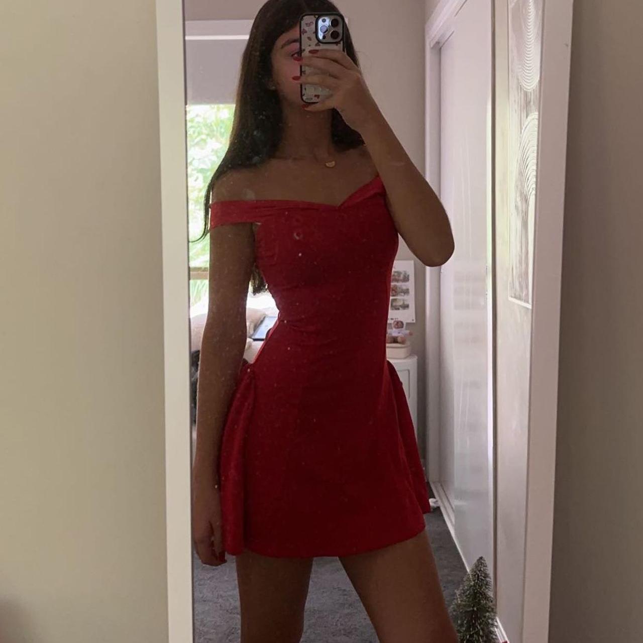 Red off the shoulder dress Brand new size 6-8 - Depop