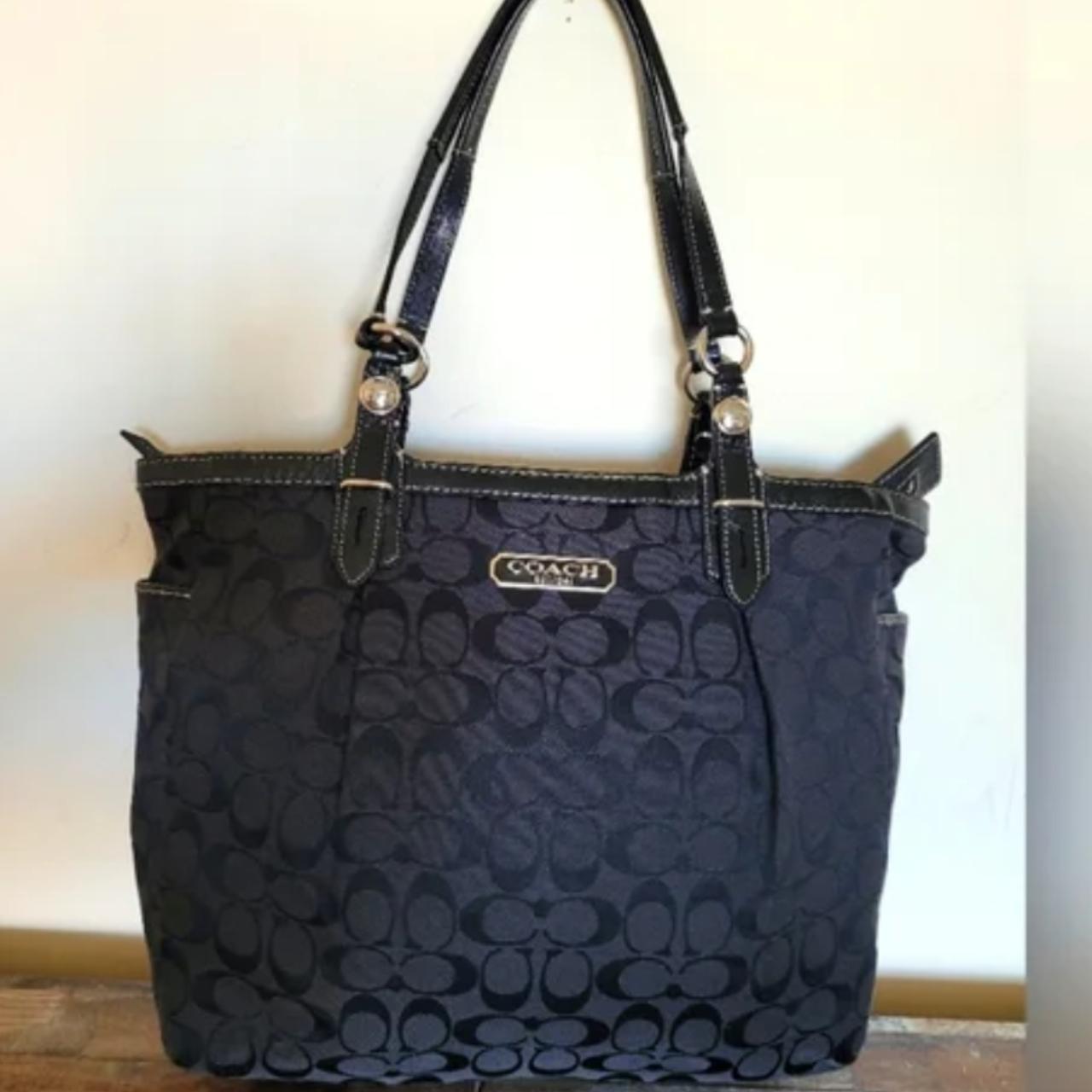 Coach F15156 Signature Canvas Gallery Tote Shoulder... - Depop