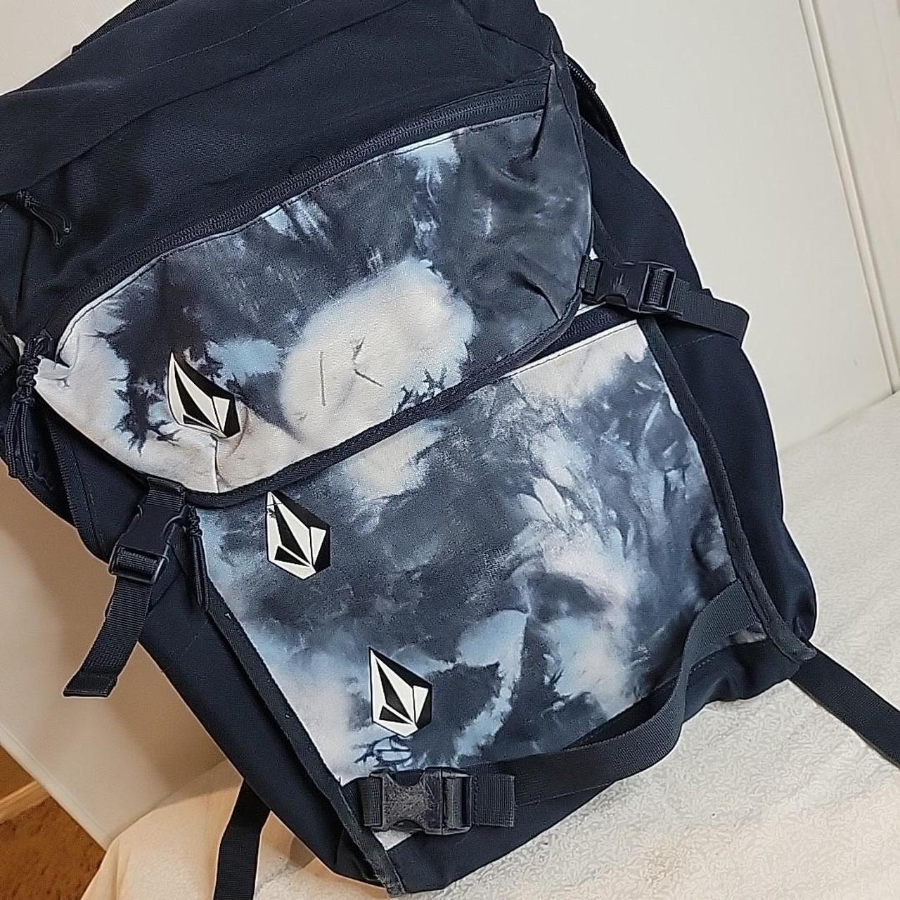 volcom roamer backpack storm blue - Depop