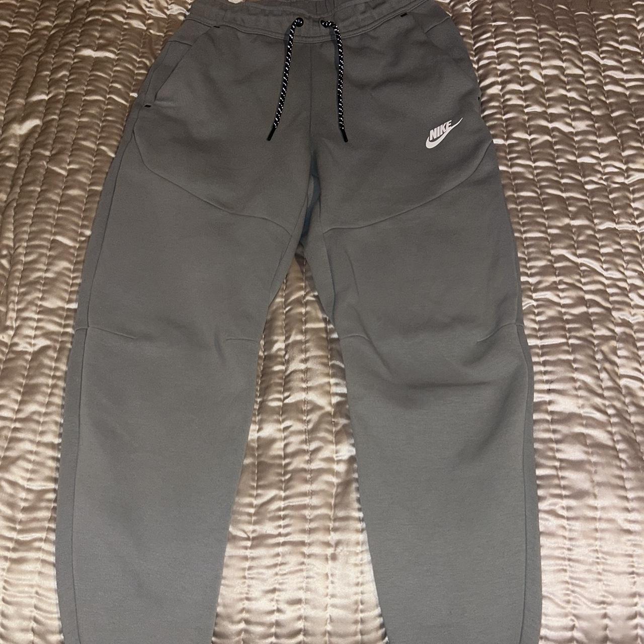Nike Men's Grey Suit | Depop