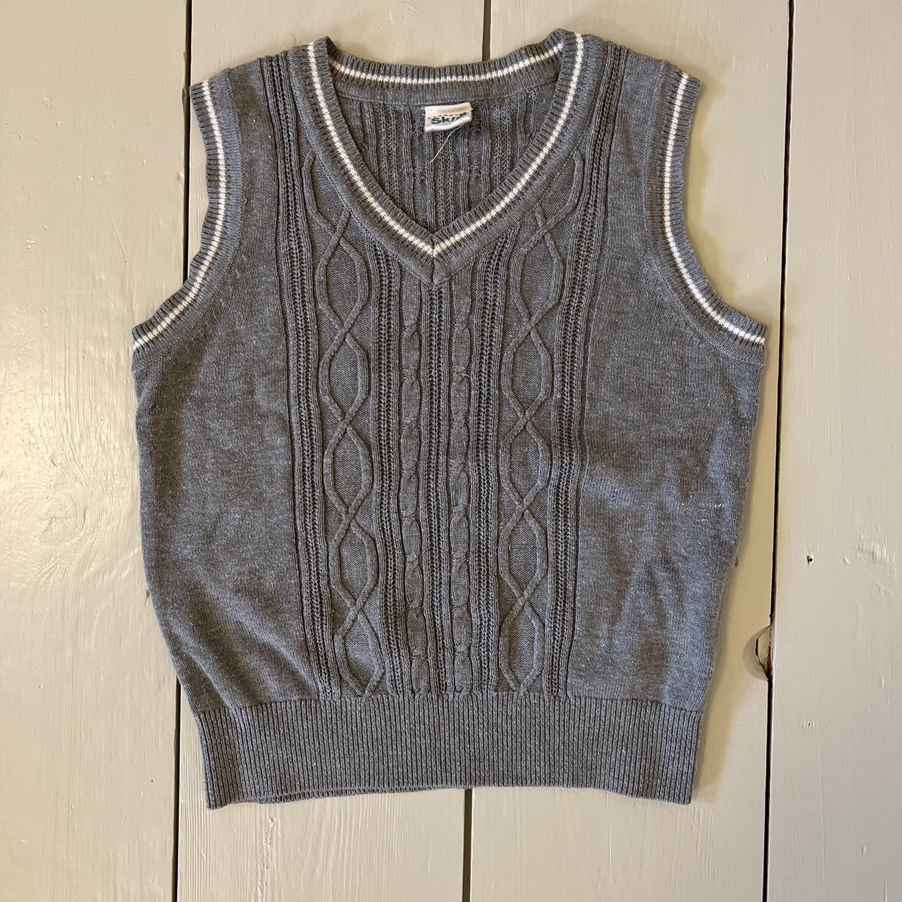 Grey cropped sweater-vest UK 6-8 #preppy #y2k... - Depop