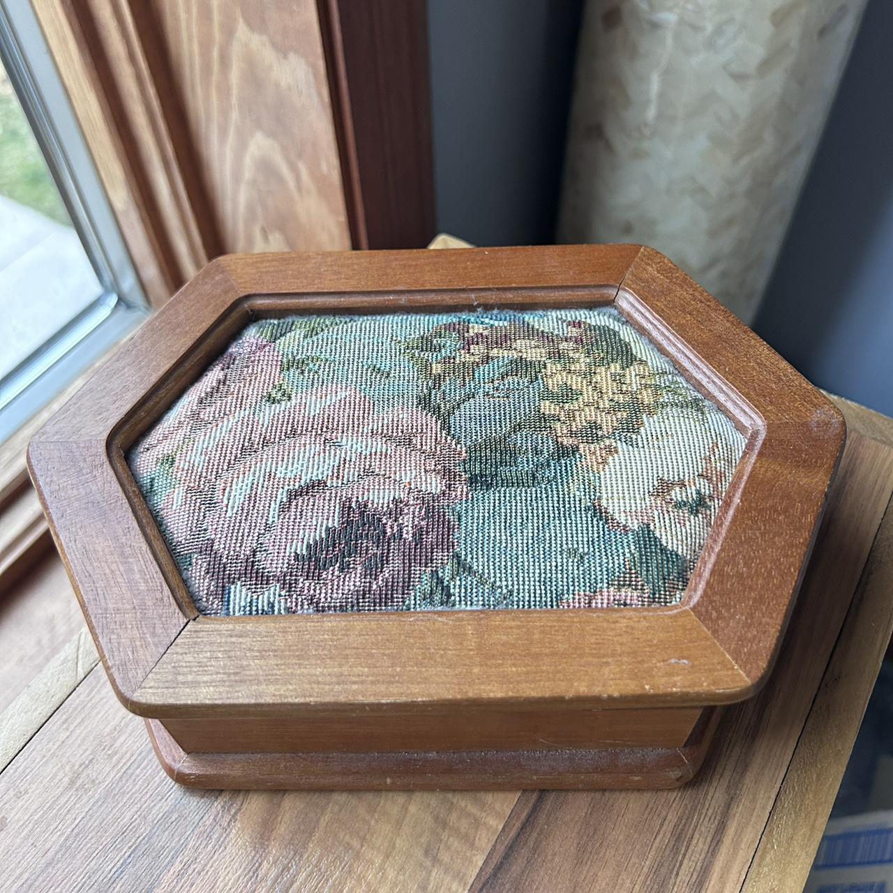Vintage floral fabric jewelry box. 8 1/2... - Depop