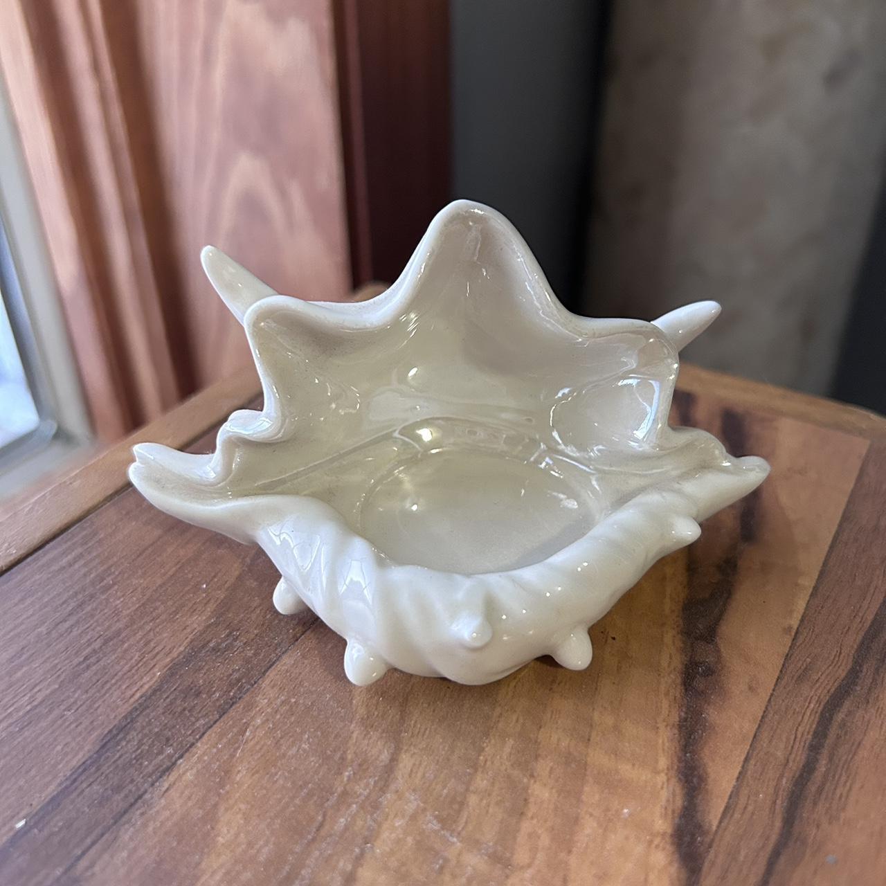 Vintage mini ceramic shell candle holder. Would be... - Depop