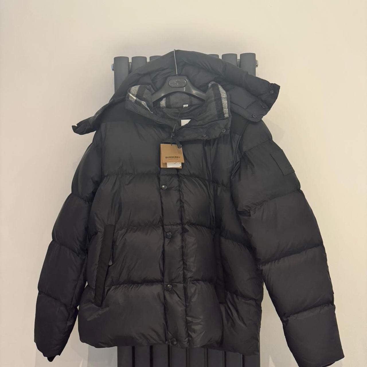 Burberry Leeds puffer/body warmer Xl men’s New... - Depop
