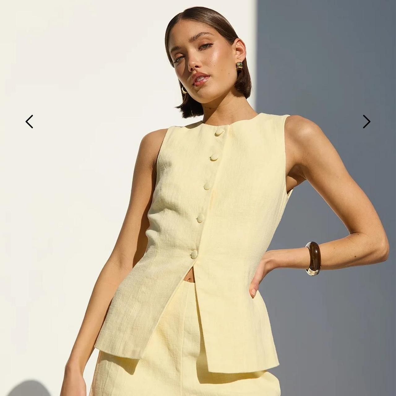 Size 8 Perfect Stranger Longline Vest and Linen... - Depop