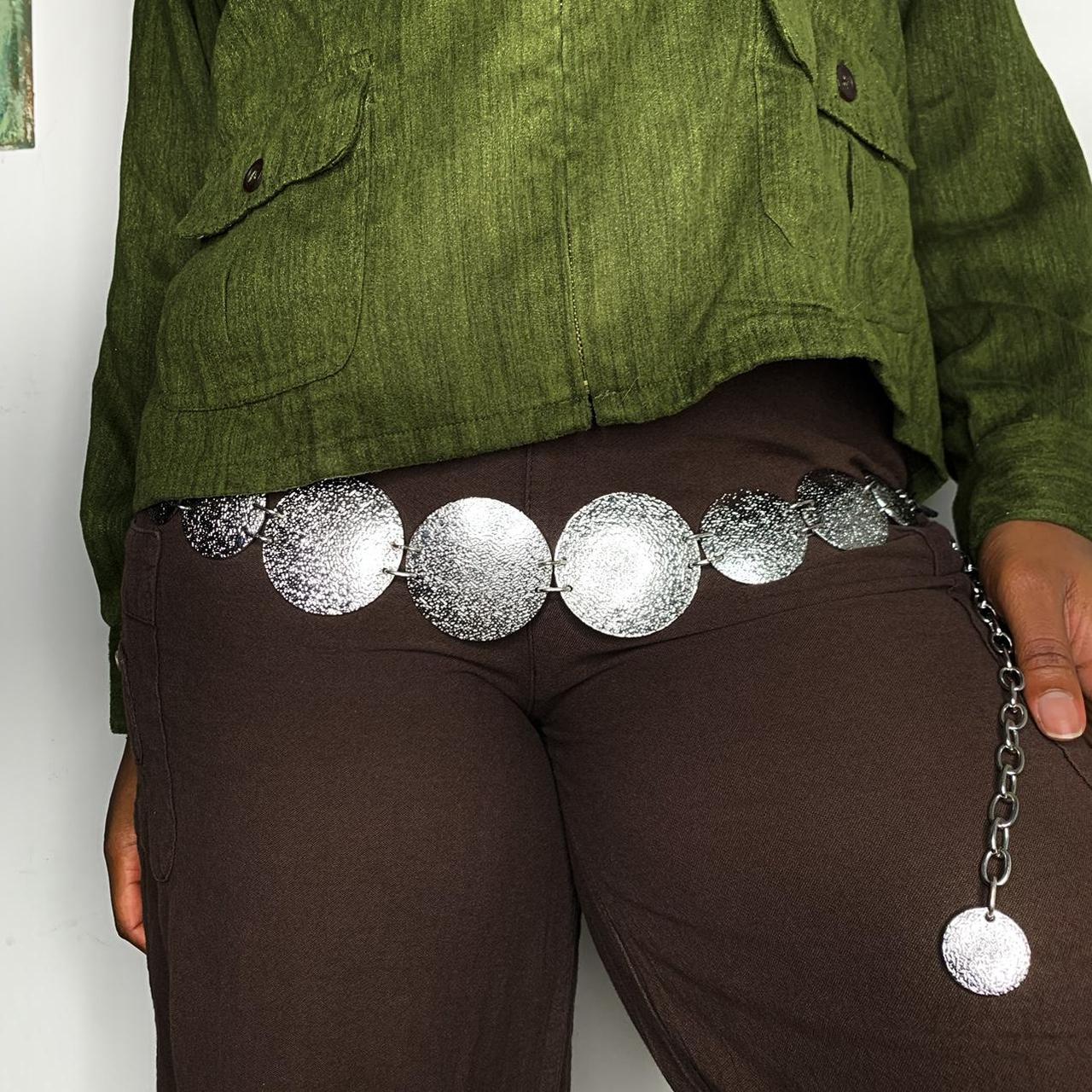 90s chain belt length:... - Depop