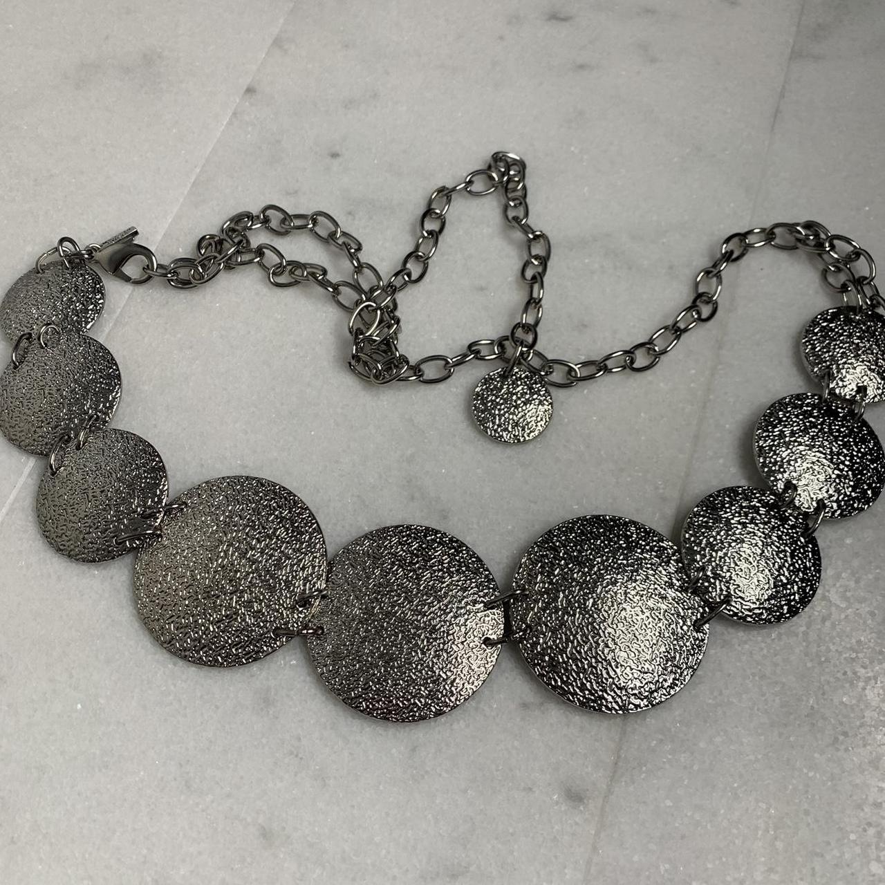 90s chain belt length:... - Depop