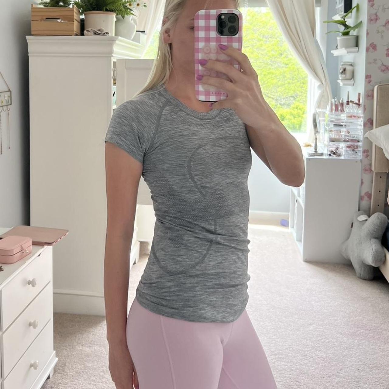 Lululemon short sleeve swiftly tech top Grey Size 4 | Depop