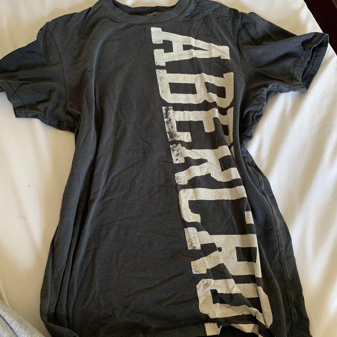 cute abercrombie tee - Depop