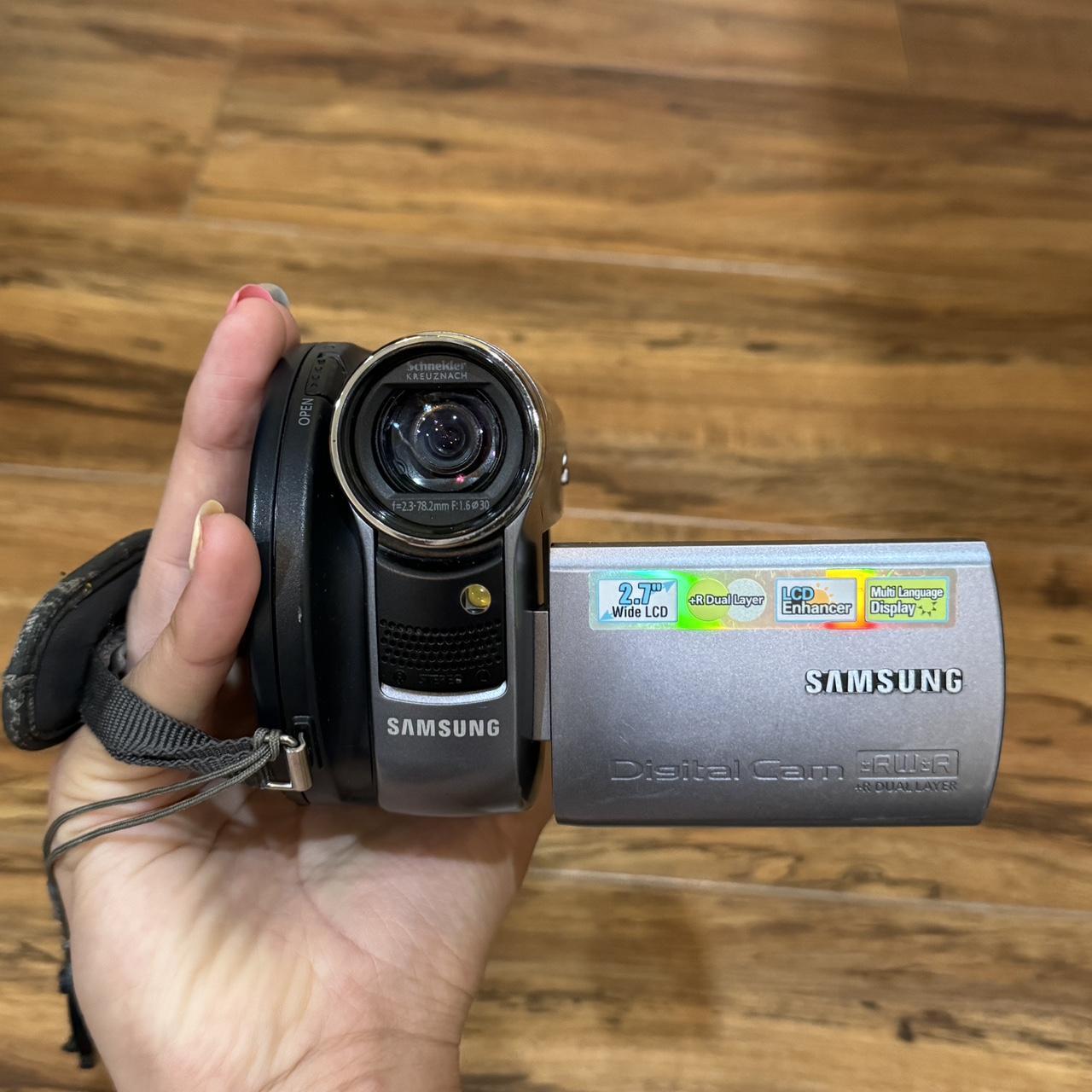 Samsung Digital camera 1200x - THIS CAMERA DOES NOT... - Depop