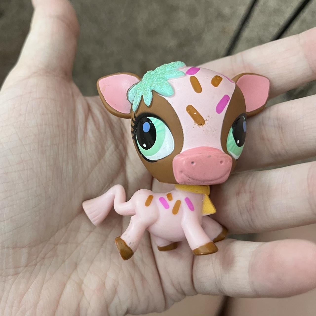 Lot of 4 gen 4 LPS 🦜 4 Littlest Pet Shop... - Depop