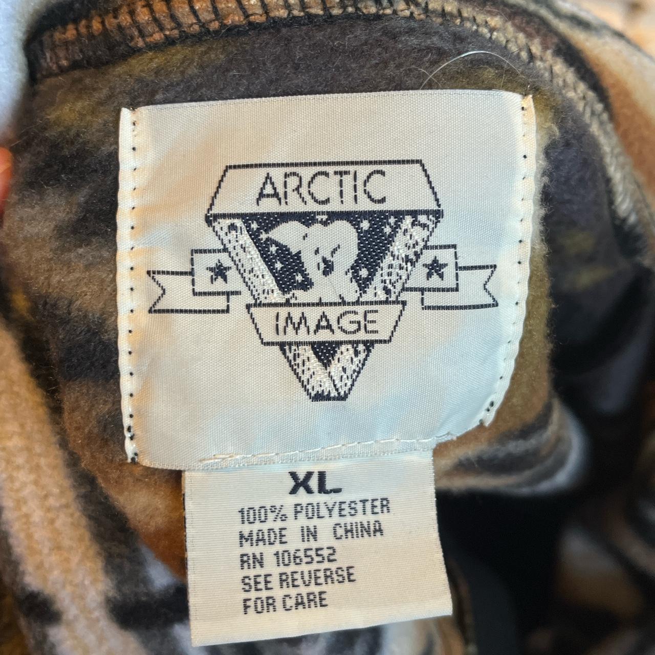 Vintage Arctic Image Aztec Pattern Fleece... - Depop