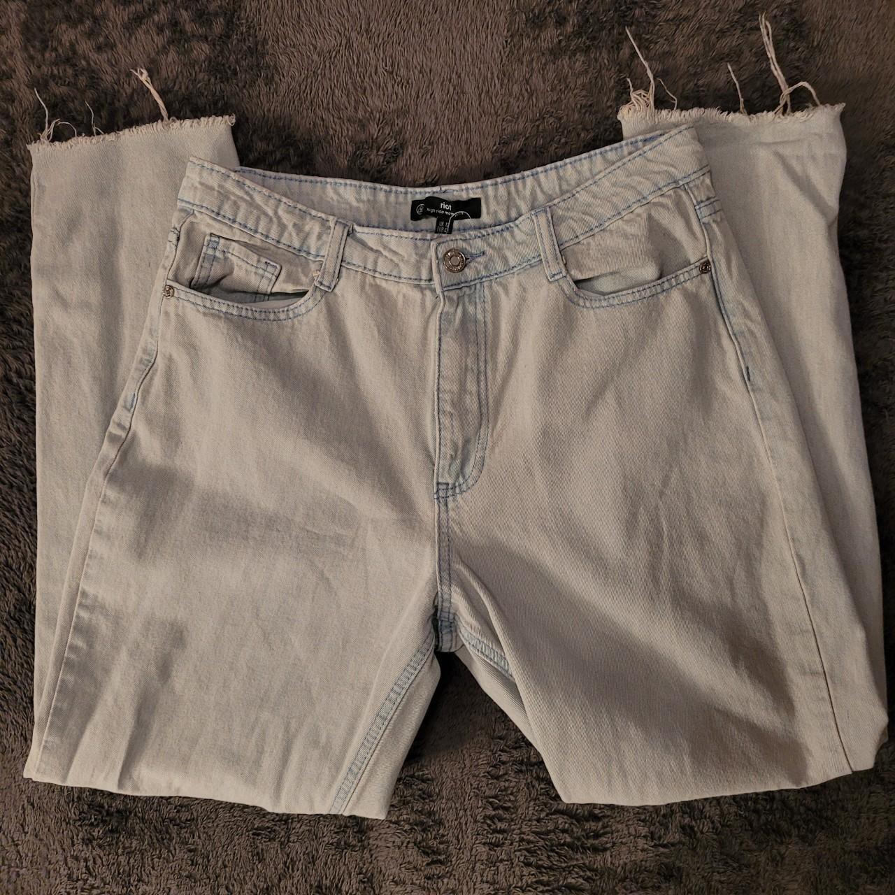 size 8 high rise riot jeans! super cute and... - Depop