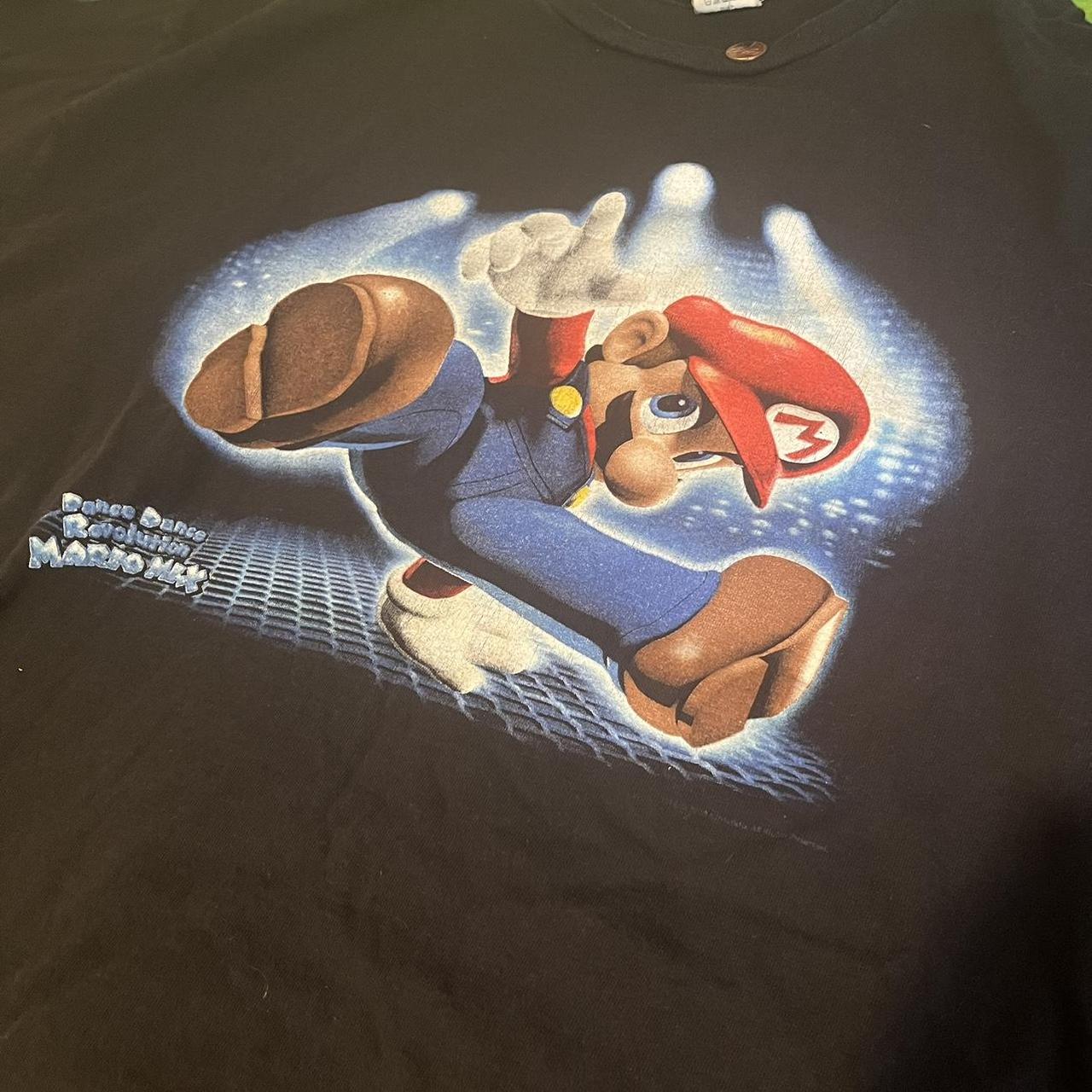 VINTAGE EARLY 2000’s MARIO GAMING TEE IN BLACK SUPER... - Depop
