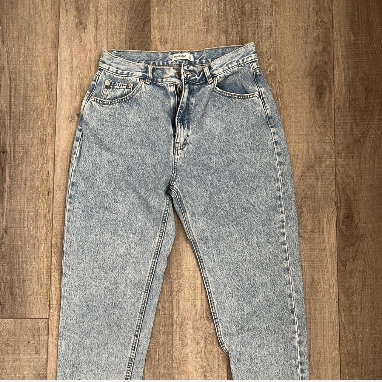 Pull and Bear 90s high waisted mom jeans with a