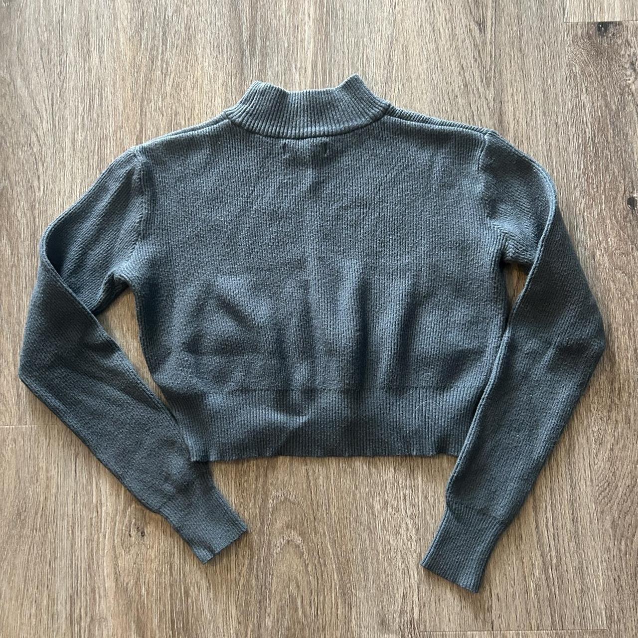 TURQUOISE CROPPED SWEATER 🦕 Turquoise knit top with... - Depop
