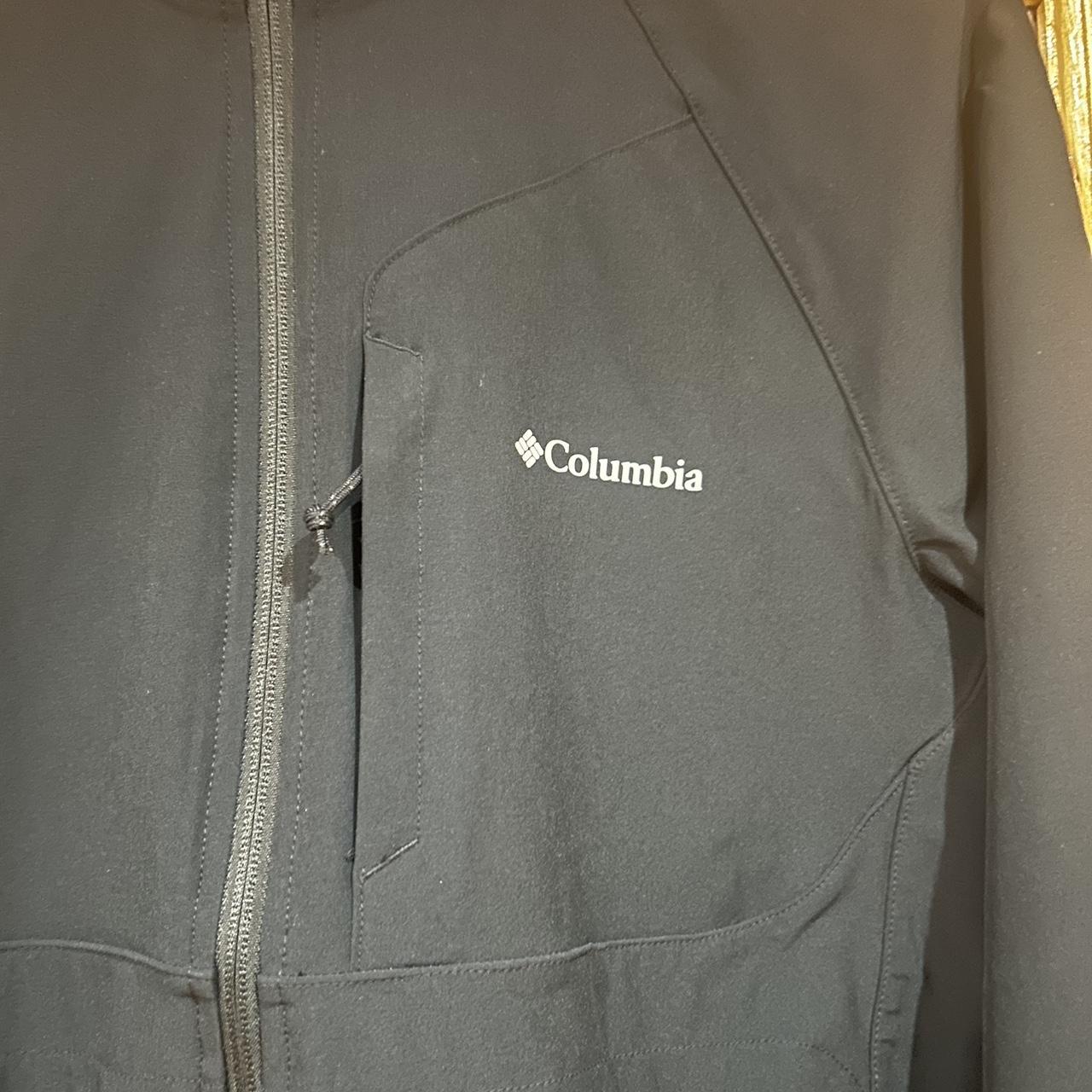 Men’s Columbia soft shell jacket Men’s small Great... - Depop