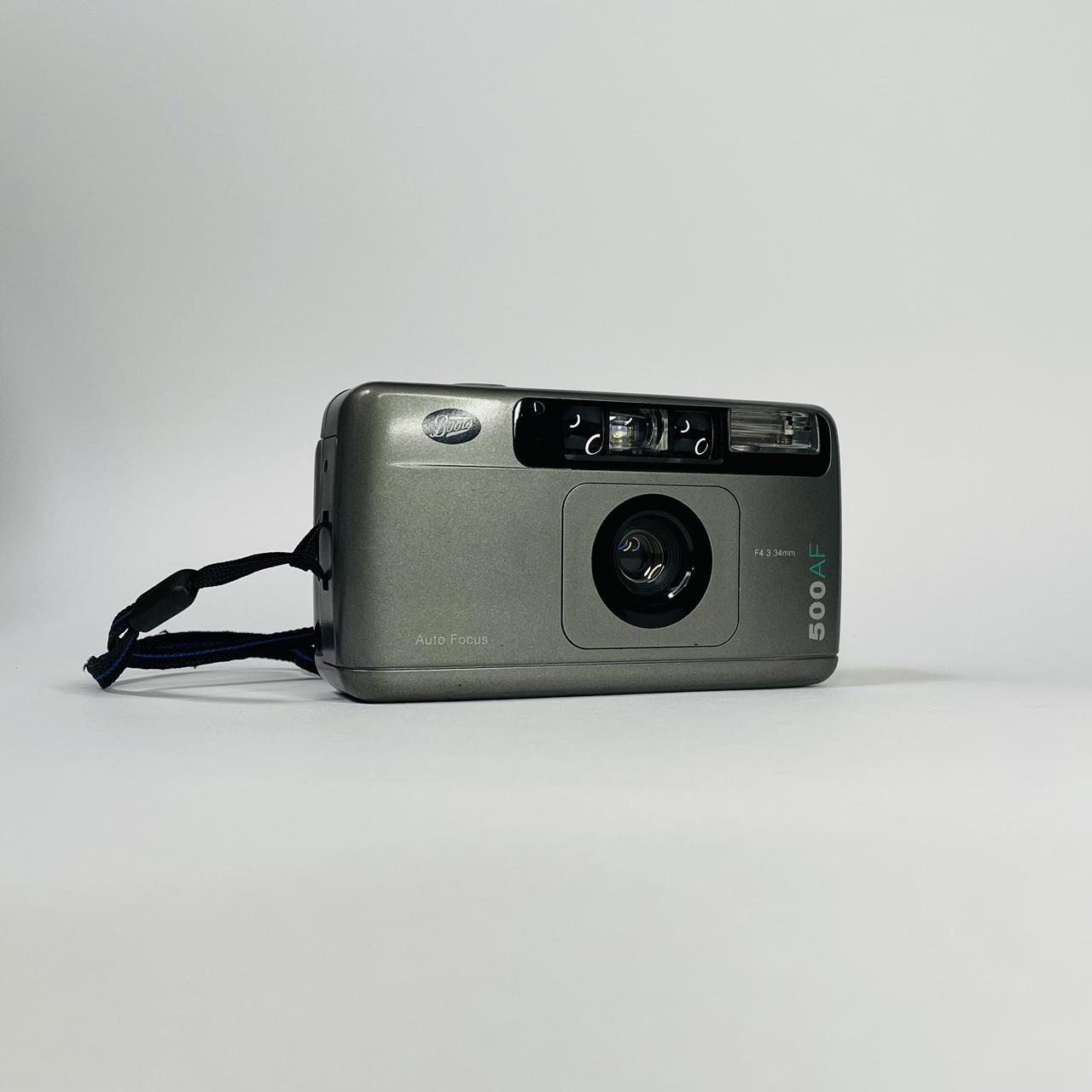 Boots 500AF 35mm Camera Includes case. Point and... - Depop