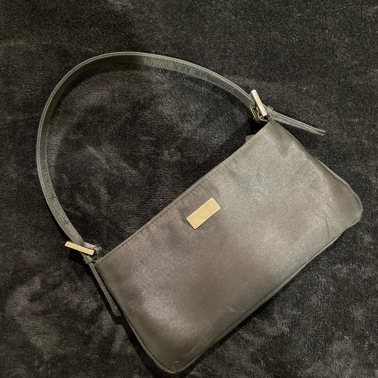 VINTAGE 90s IT GIRL BAG 💼 💅🏻 Nylon 90s bag Silver... - Depop