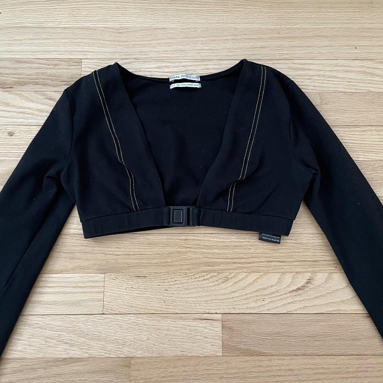 Urban Outfitters Women's Black Crop-top | Depop