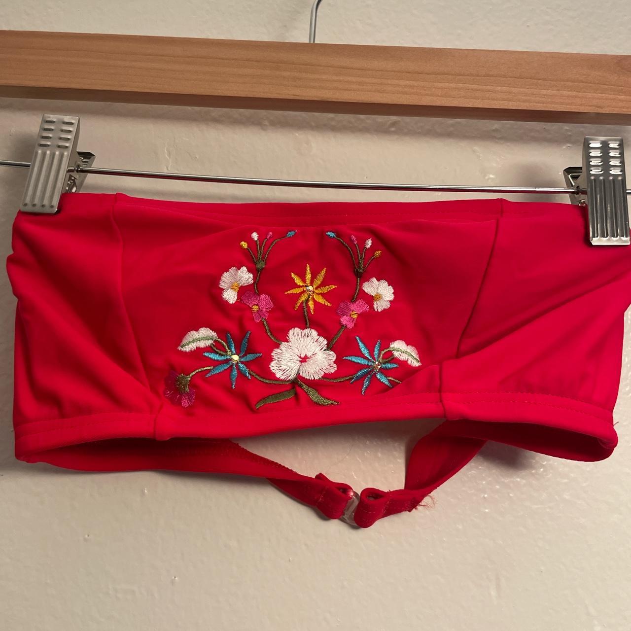 Vintage xox swim top . Has nice embroidered flowers... - Depop