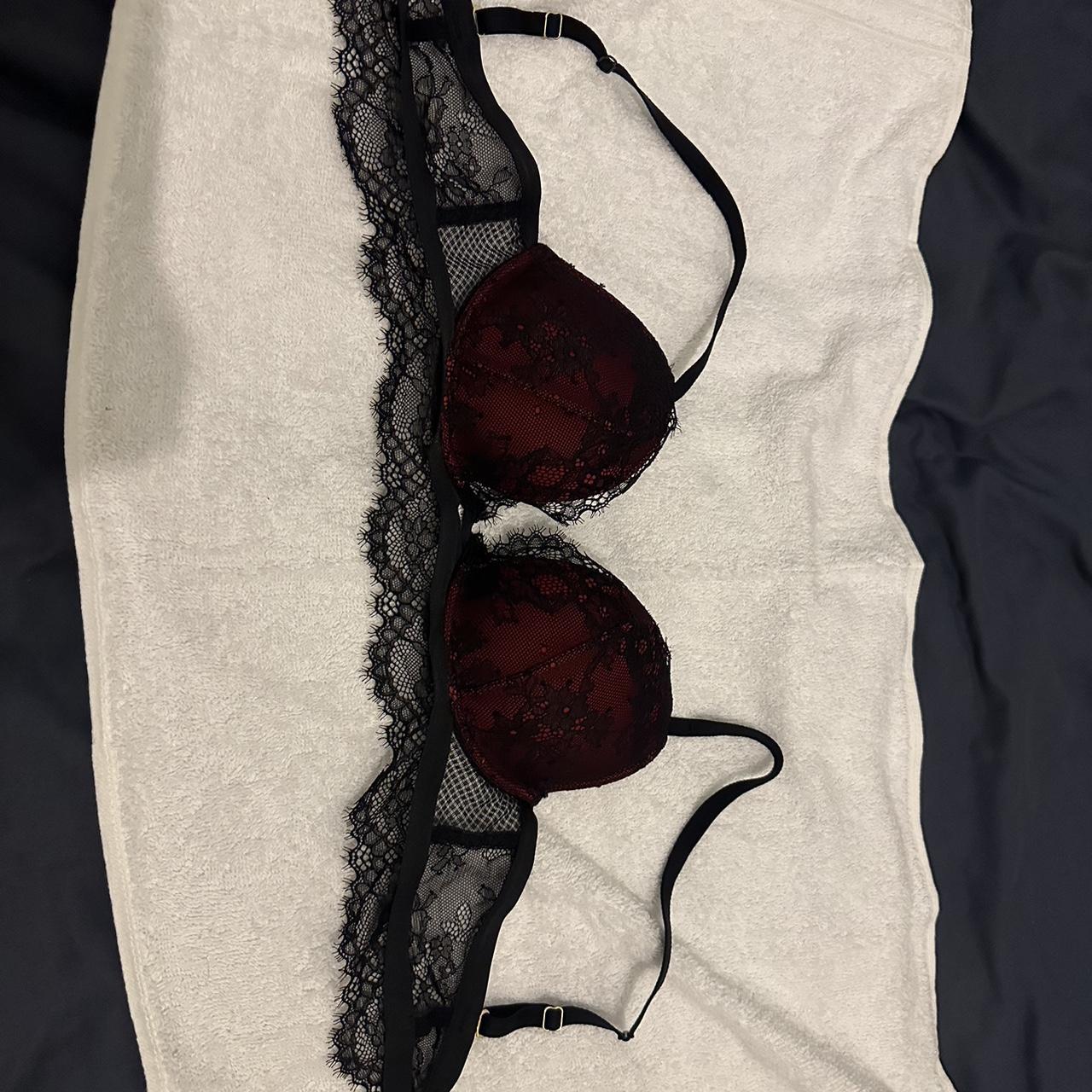 La Senza Women's Black and Red Bra | Depop