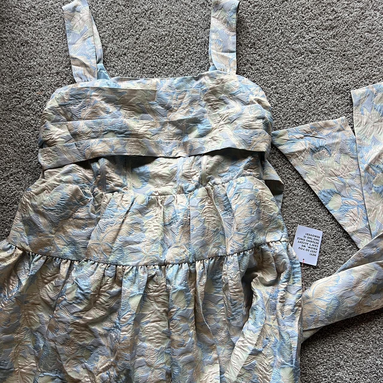 GORGEOUS ASOS luxe ruffle floral dress- super great... - Depop