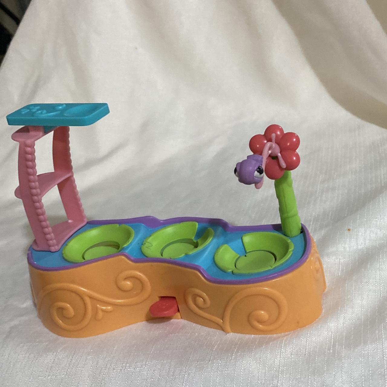 Littlest Pet Shop LPS playset LEAPIN LAGOON... - Depop