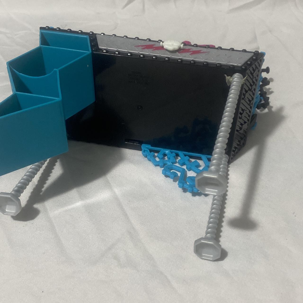 Frankie Stein VANITY PLAYSET Monster High Doll... - Depop