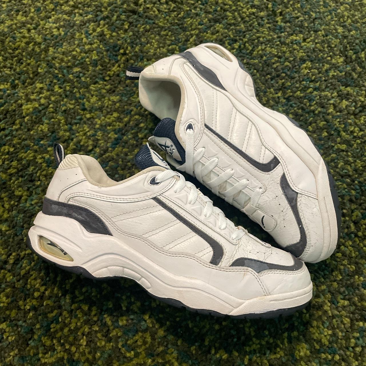 LA Gear Men's Trainers | Depop