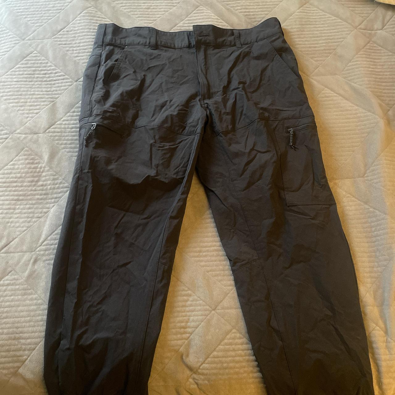 magellan pro fishing cargo pants 34w | Depop
