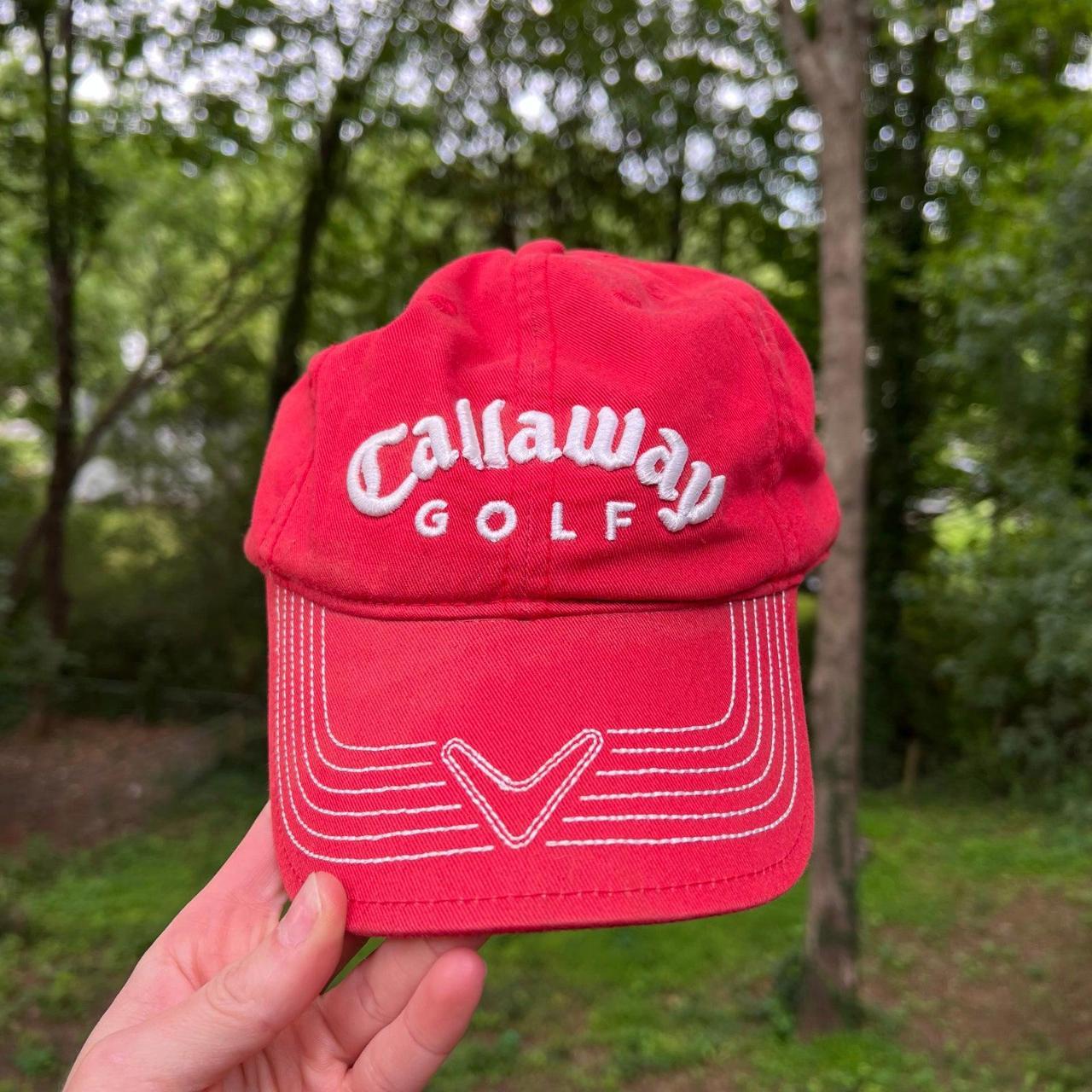 Callaway golf red adjustable cap/hat Needs a bit of... - Depop