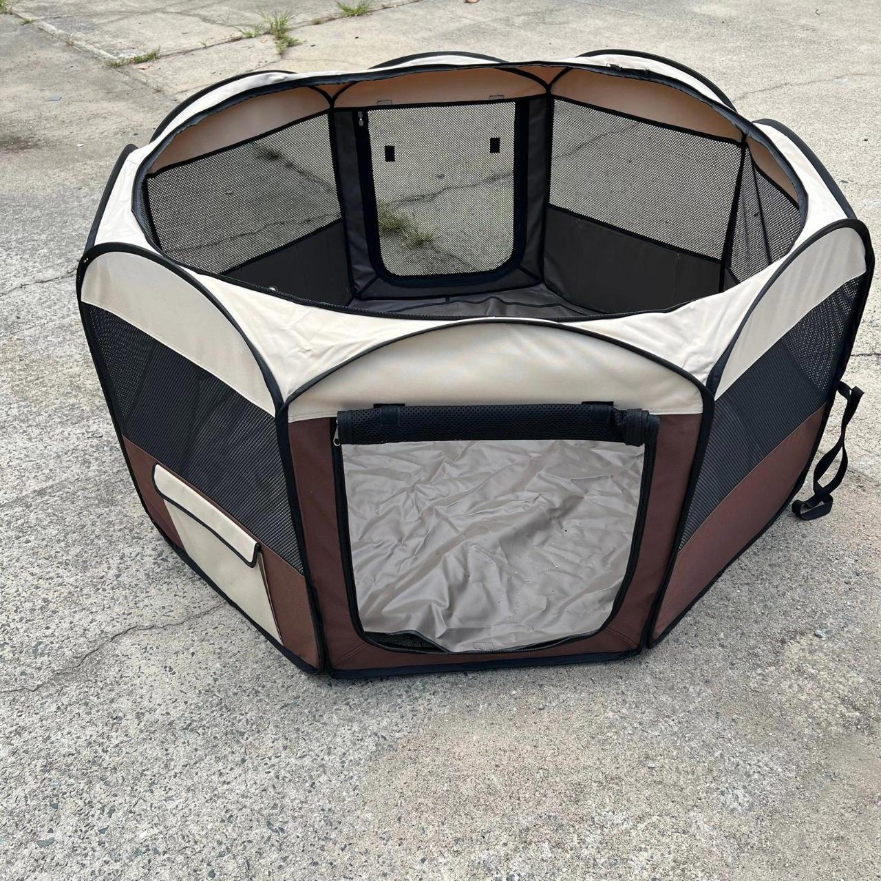 Ware deluxe pop up playpen for pets Great preowned... - Depop