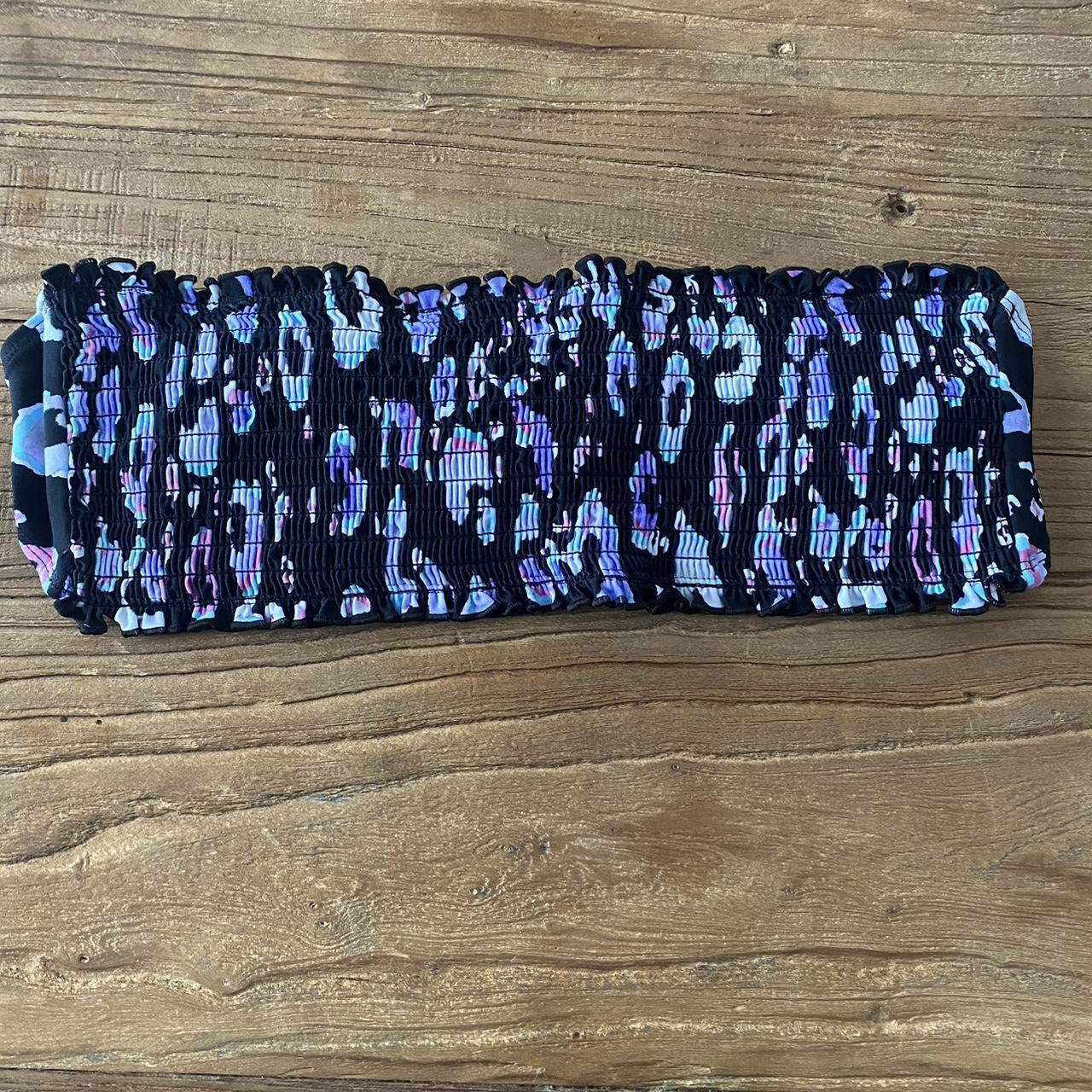 Salt & Cove swim suit top small - Depop