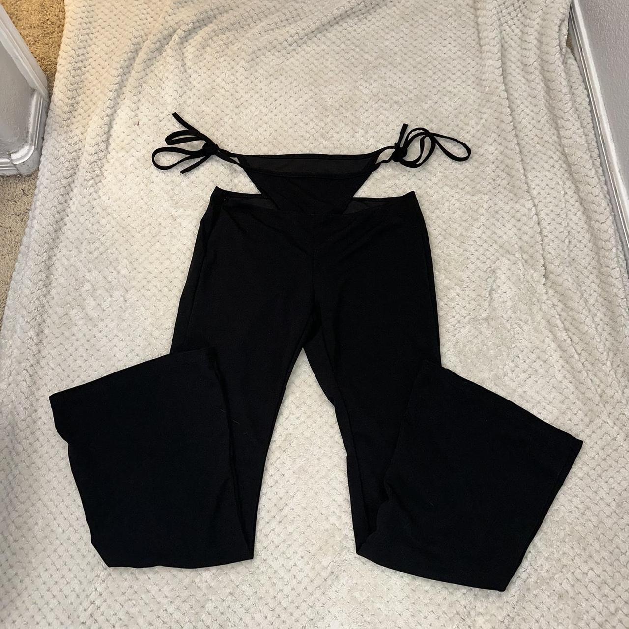 adorable g string/ bikini pants flare at the bottom... - Depop