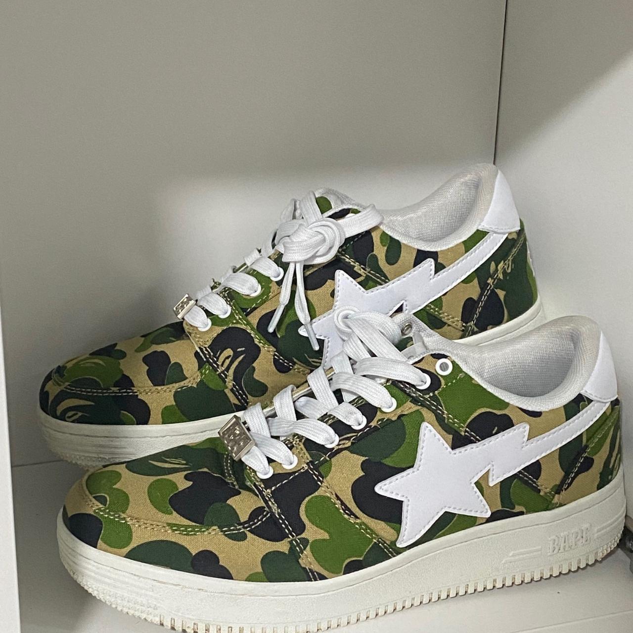 Bapesta camouflage 20th Anniversary green Cond 9/10... - Depop