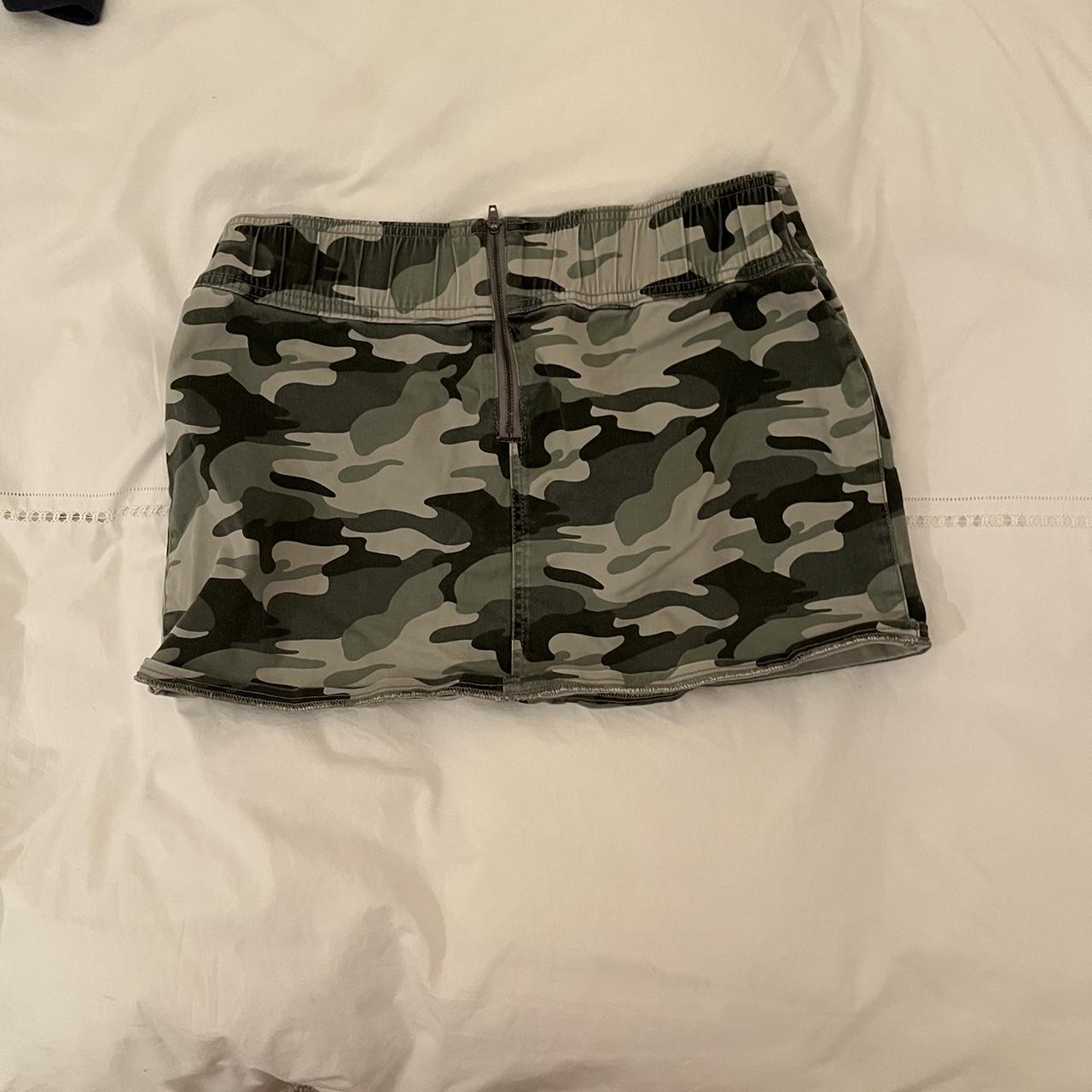Hollister Camo Skirt Size M Excellent Condition Depop