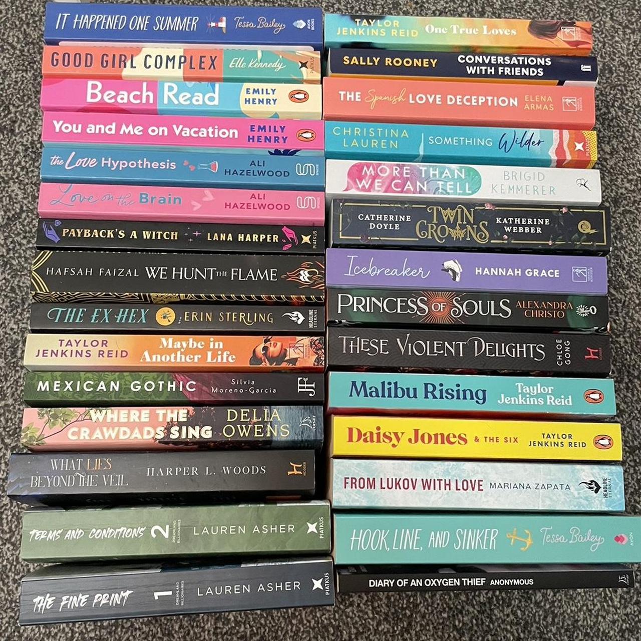 Paper Back books 4 for £10 + postage Most are brand... - Depop