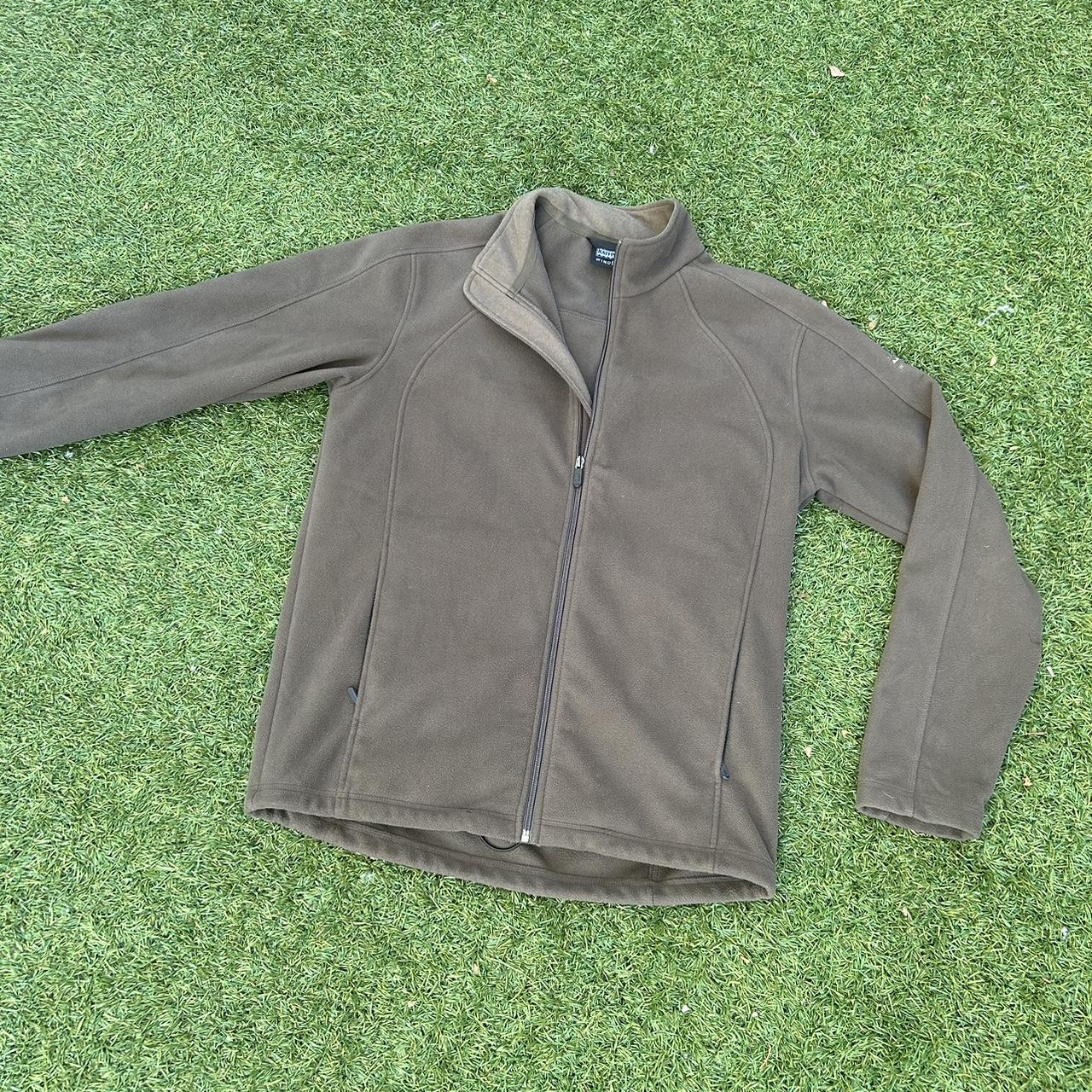 Kathmandu Wind Fleece Small Would fit a medium better - Depop