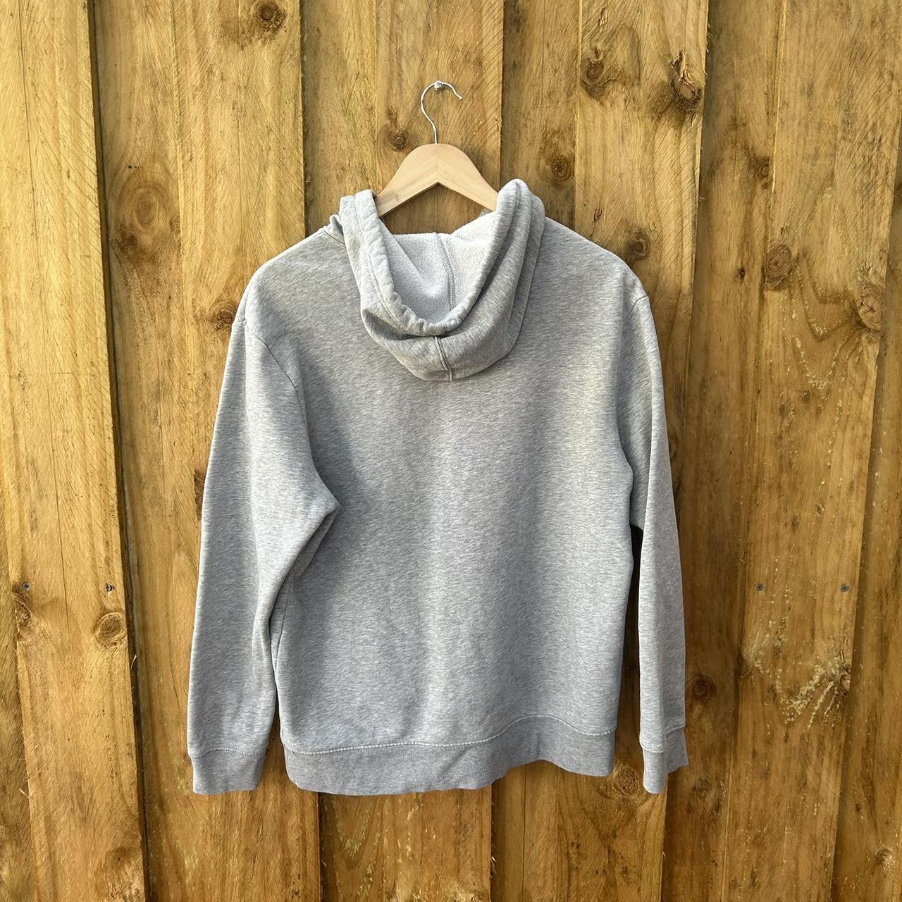 Y2K GAP Hoodie M sleeve - 40cm chest - 52cm length -... - Depop