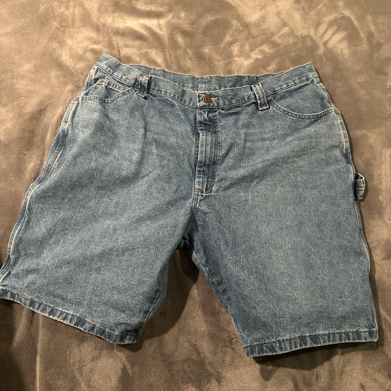 Carpenter Jorts size 40 super nice color on these - Depop