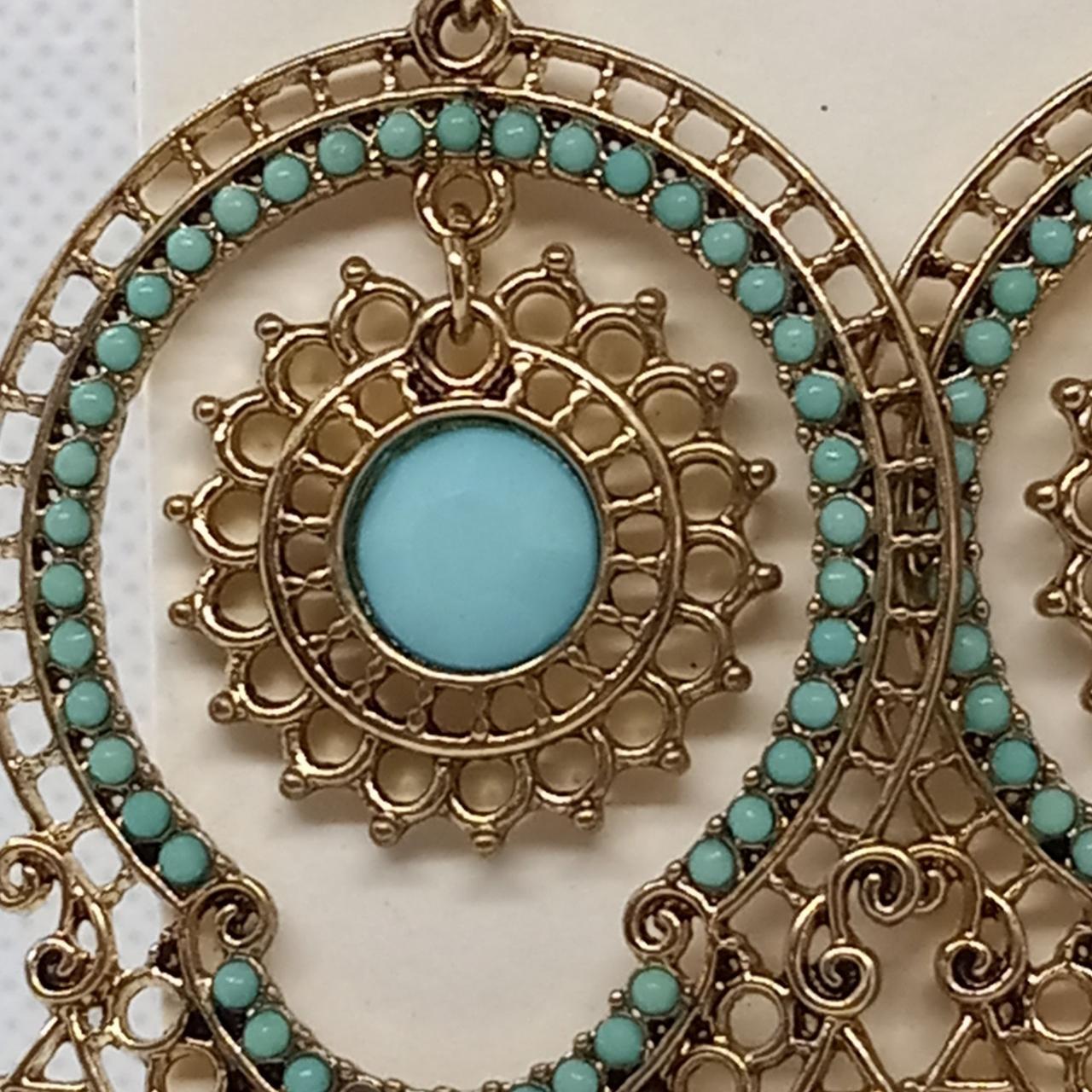 Express Women's Blue and Gold Jewellery | Depop