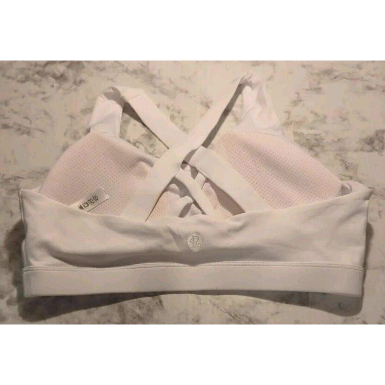 **28C, no option for this size on the website sizing... - Depop