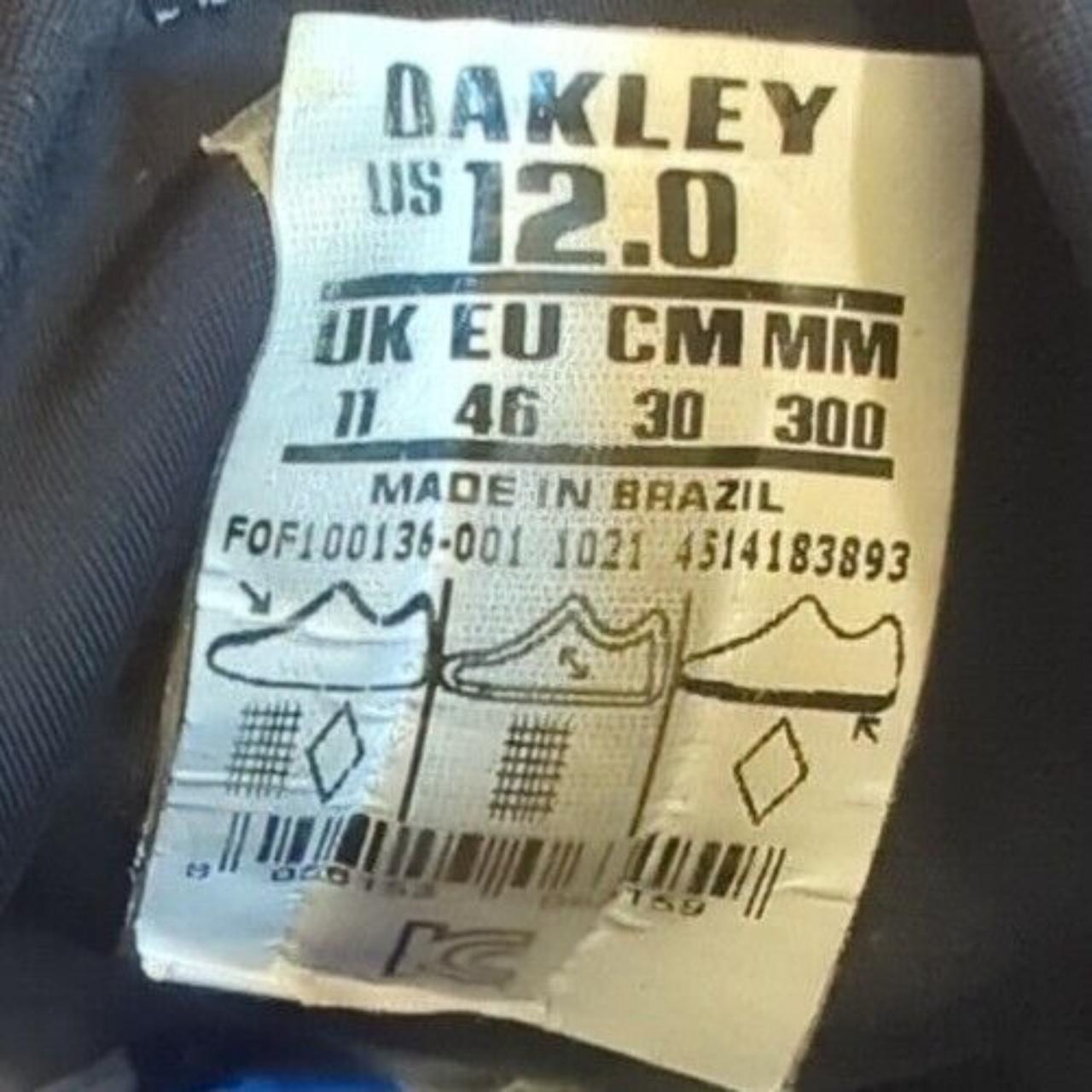 Step up your game with these Oakley Men's Dry... - Depop