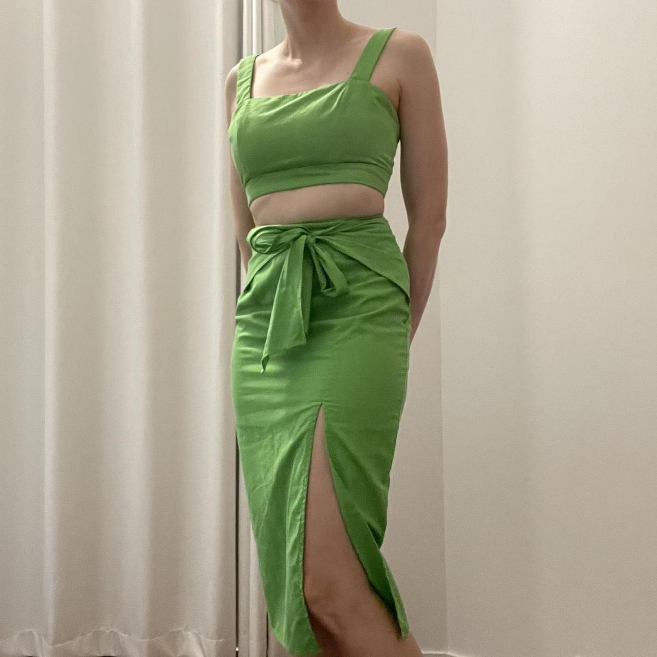 Green matching set Crop top and pencil skirt with... - Depop