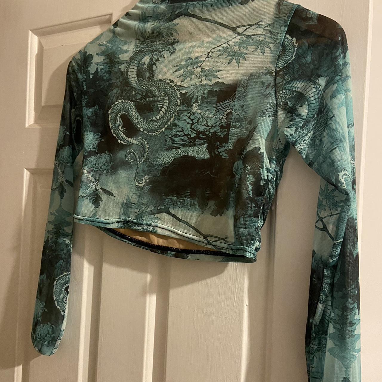 Long sleeve crop top dragon pattern design never... - Depop