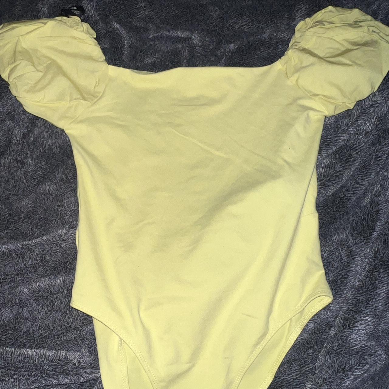 Puff arms bodysuit - Depop