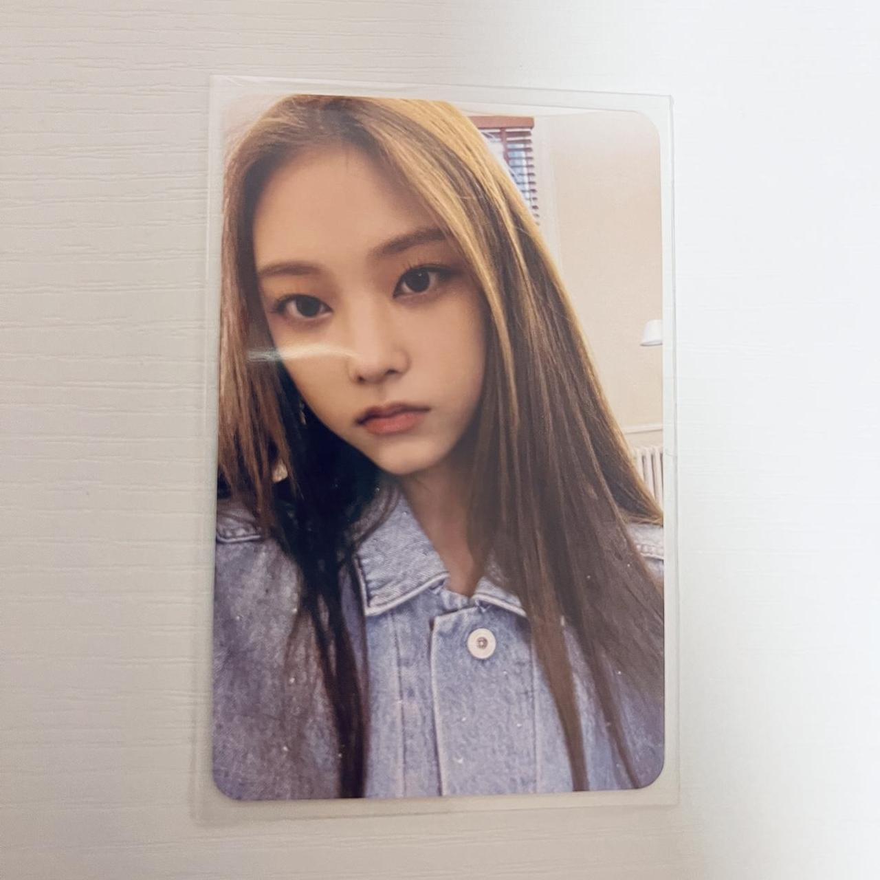 Newjeans Haerin Photocard(WTS) *comes in bubble... - Depop
