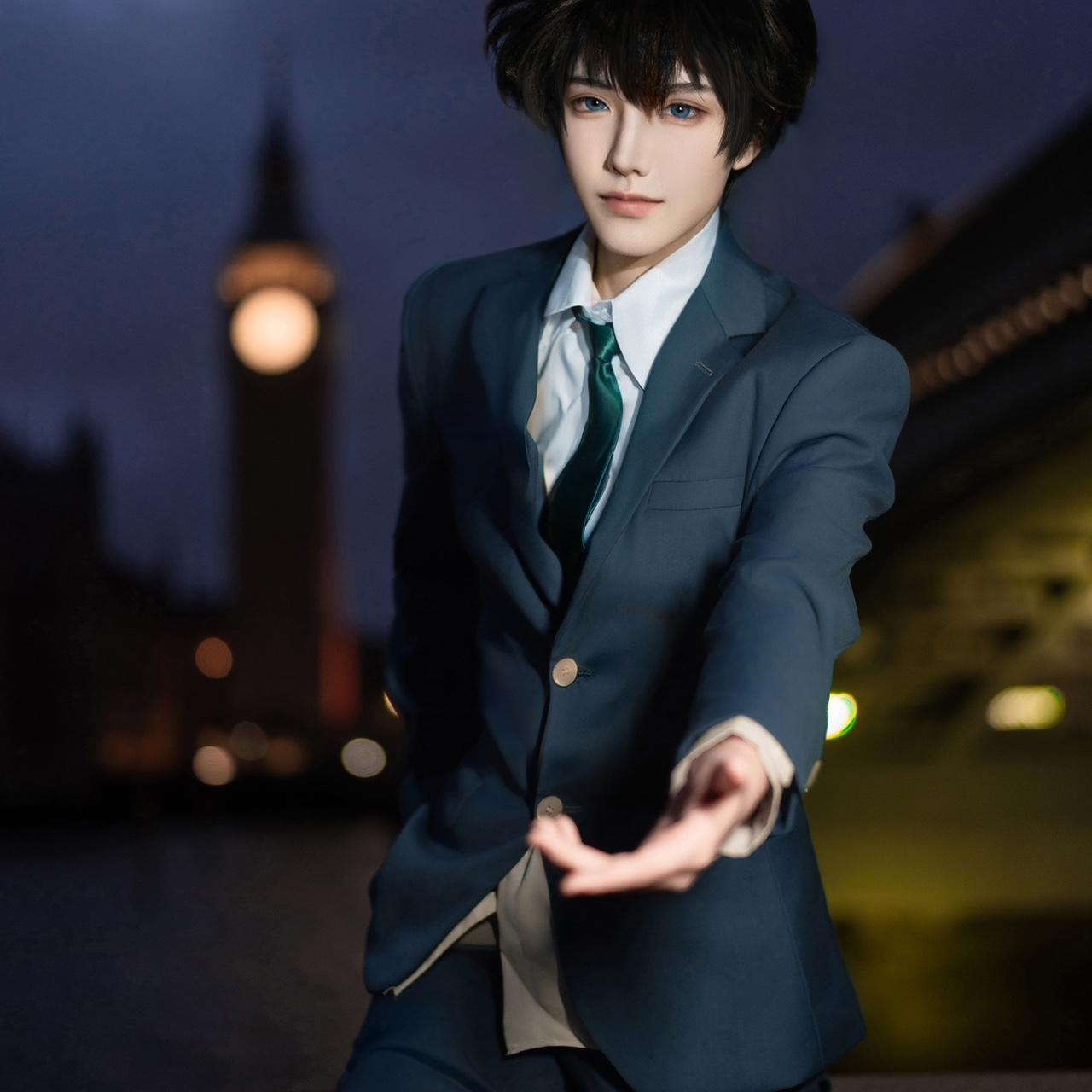 Kudou Shinichi cosplay Includes blue suit ， tie and... - Depop